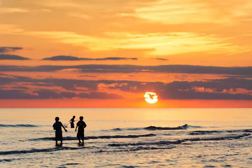 Best Walton County Beaches: 5 Places You Won't Want To Miss